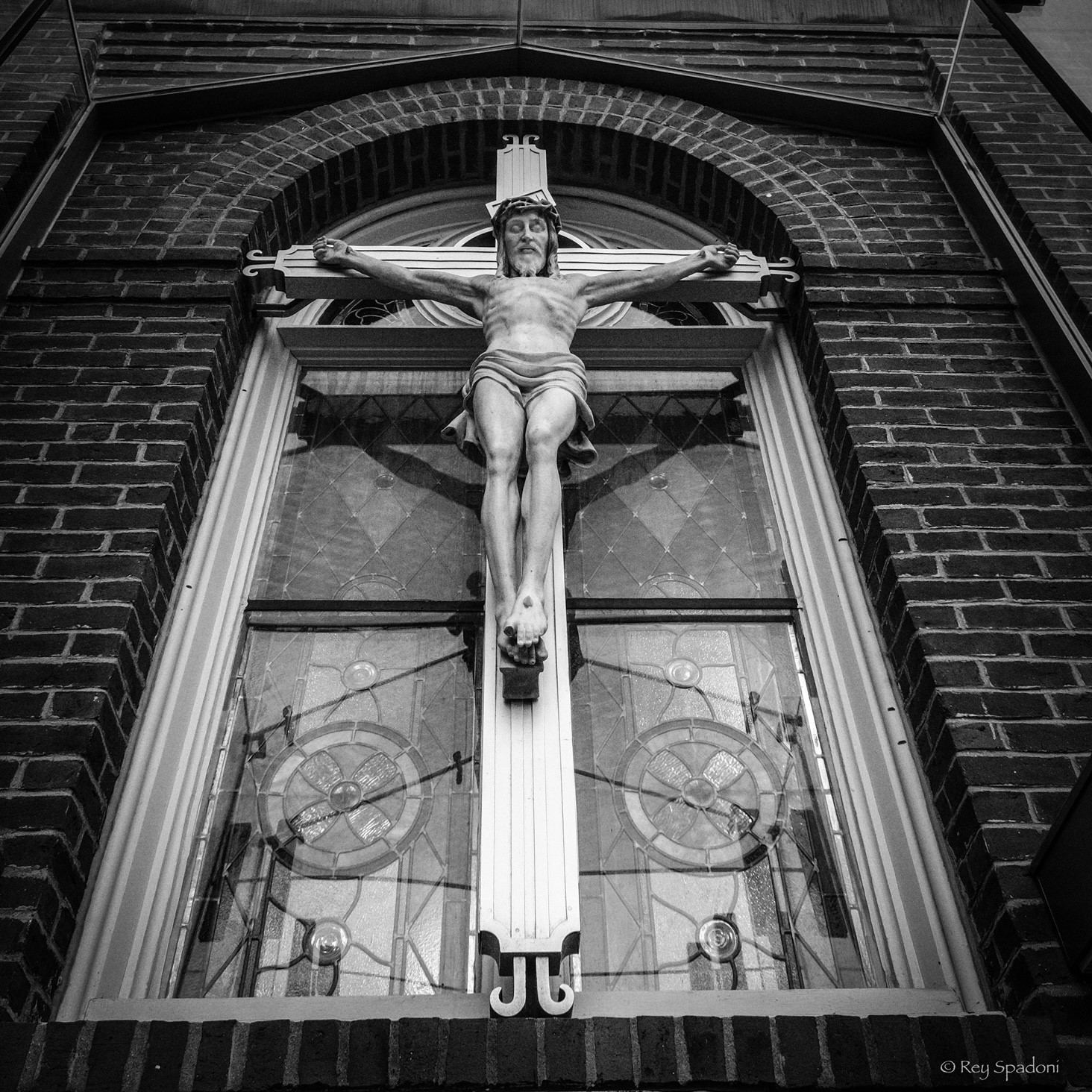 Encountering the Cross: A Reflection on Good Friday – Composing Catholic